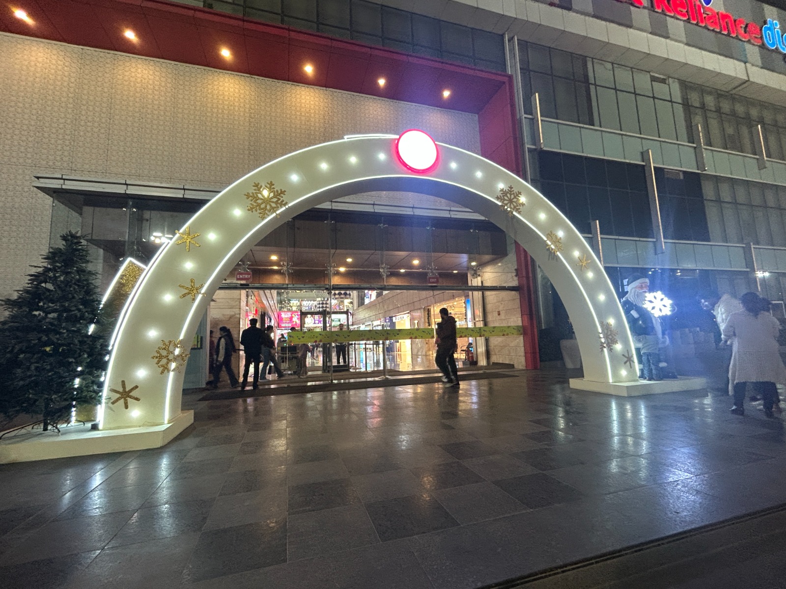 Gaur City Mall